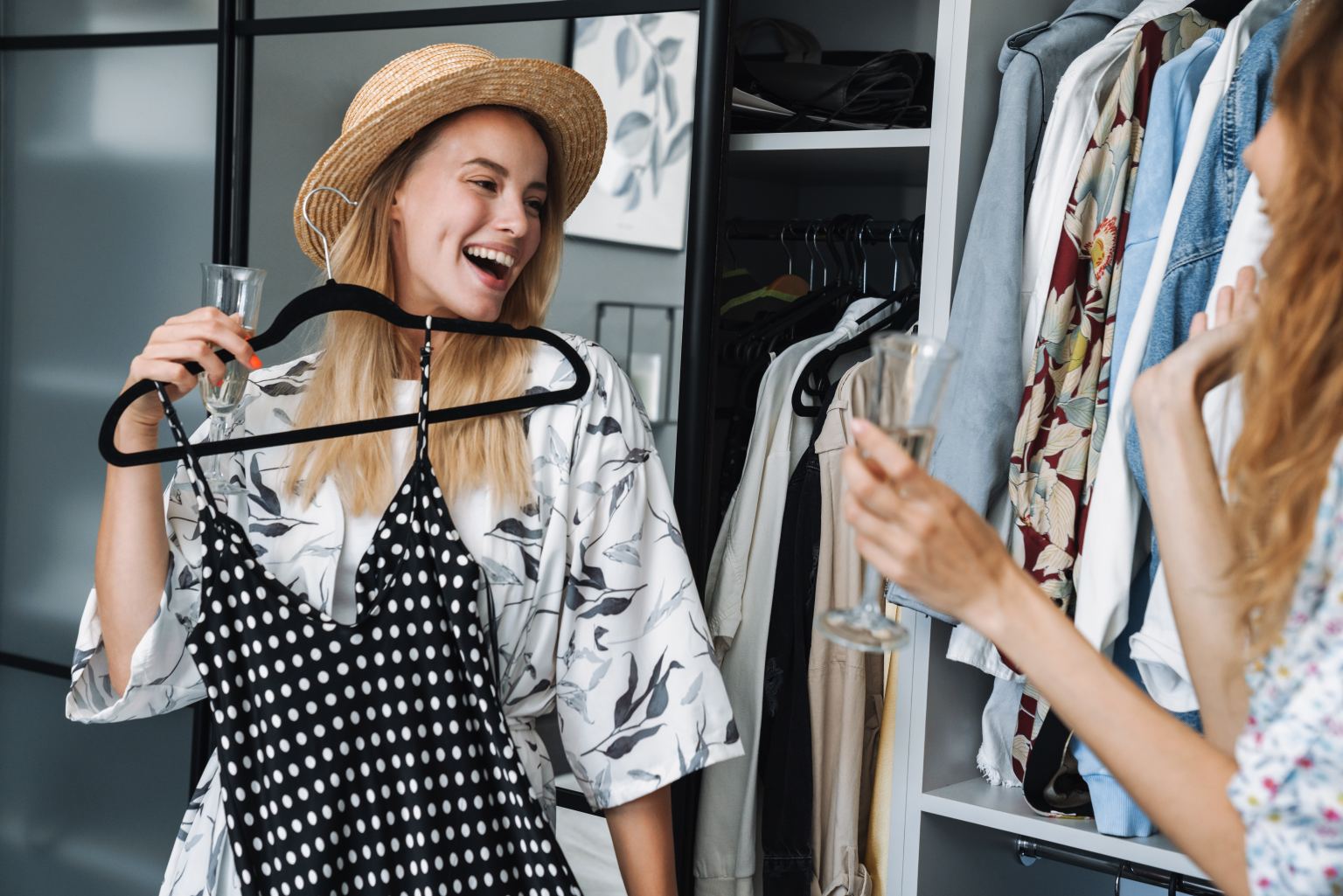 Essential Walk-In Closet Dimensions & Design Tips for You